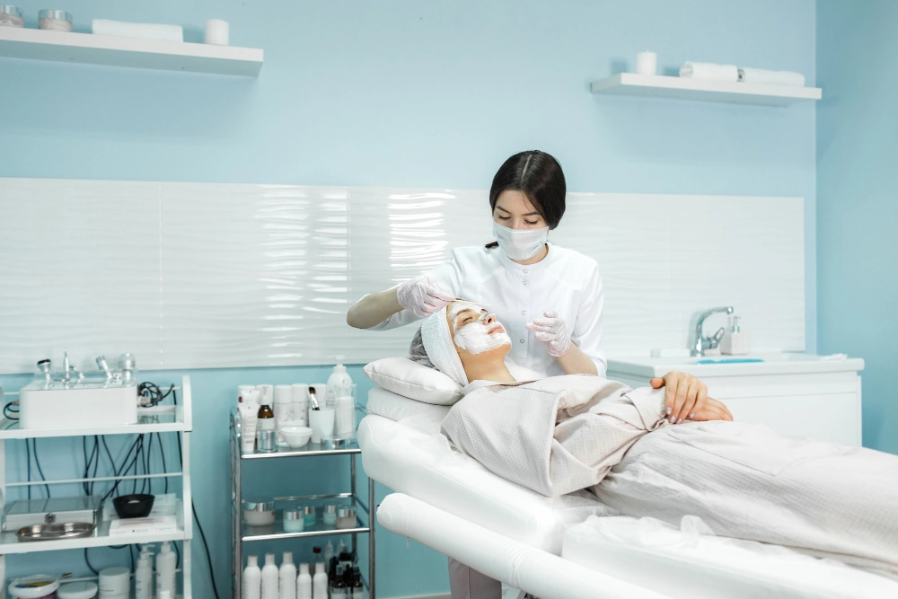 10 Franchise Klinik Kecantikan yang yang Sedang Trend